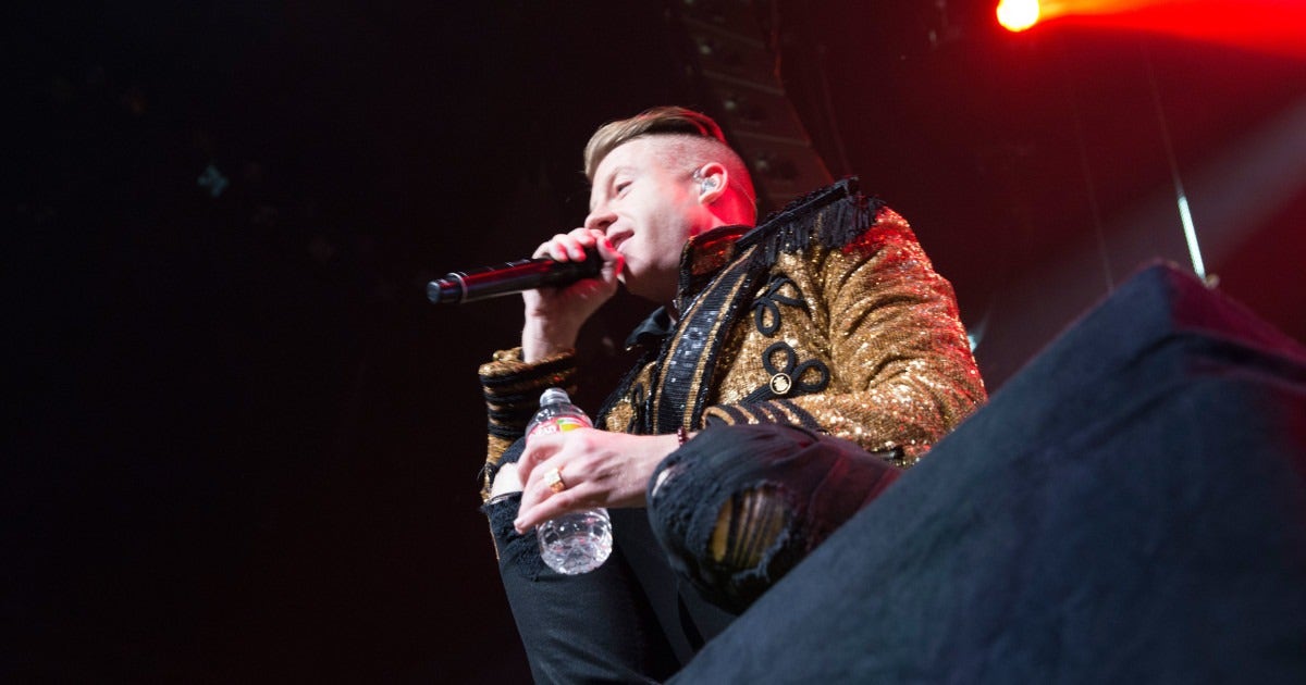 Macklemore Clarifies Iggy Azalea And Miley Cyrus Name-Drop On “White ...