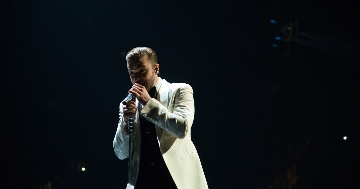 Justin Timberlake & Pharrell Reunite In The Studio