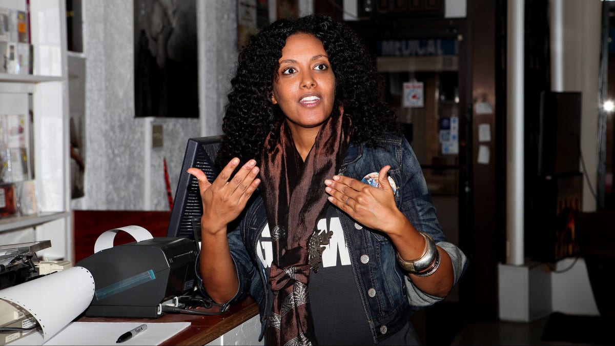 Wayna on her new SATC-inspired vid “Amazing” and working with icon ...