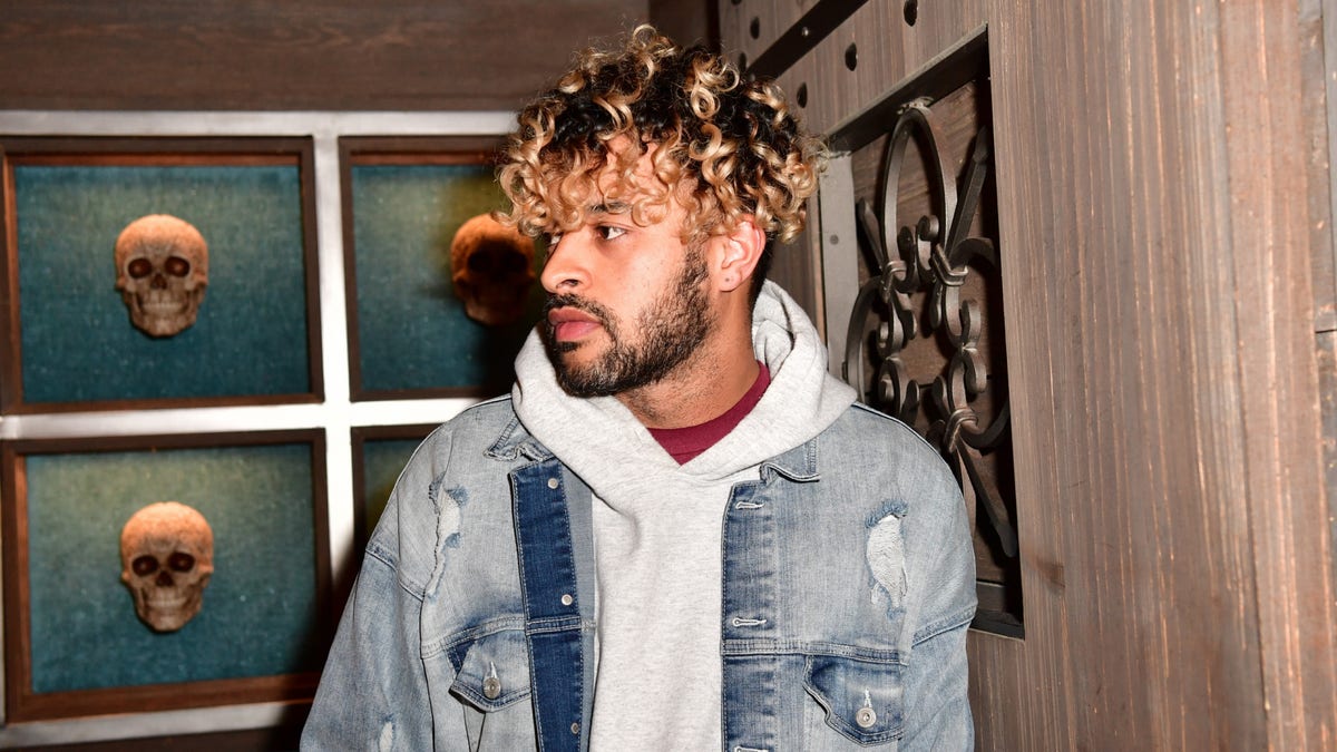 "Morning Comes Too Fast" with Tdot illdude