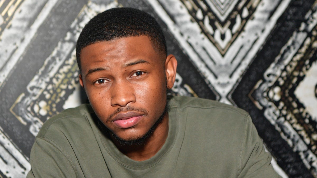 Nick Grant announces debut album 'Sunday Dinner'