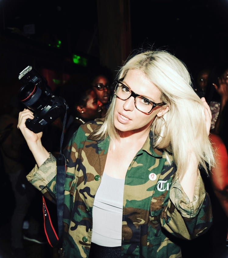 'Behind the Moment' with photographer Jen J