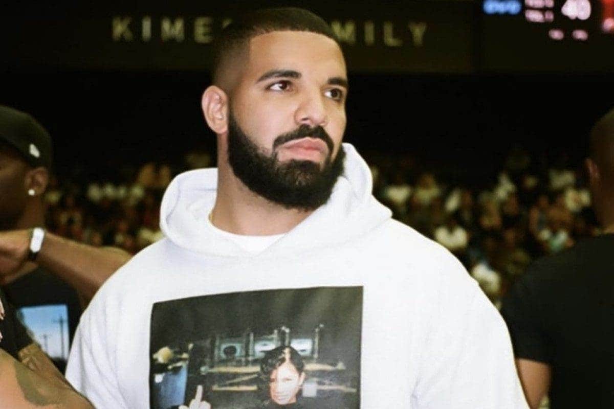 Drake achieves ninth No. 1 album with the release of 'Care Package'