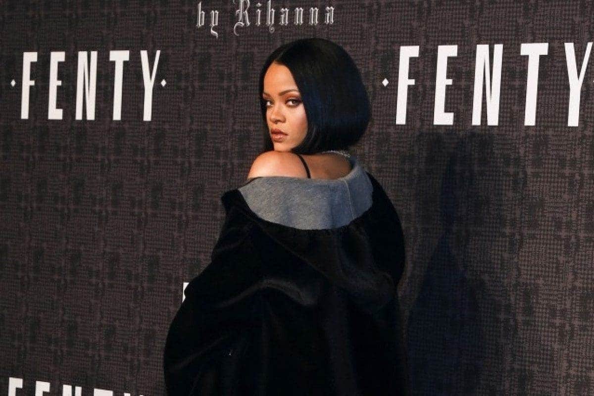 Rihanna teases fans about ‘R9’ album