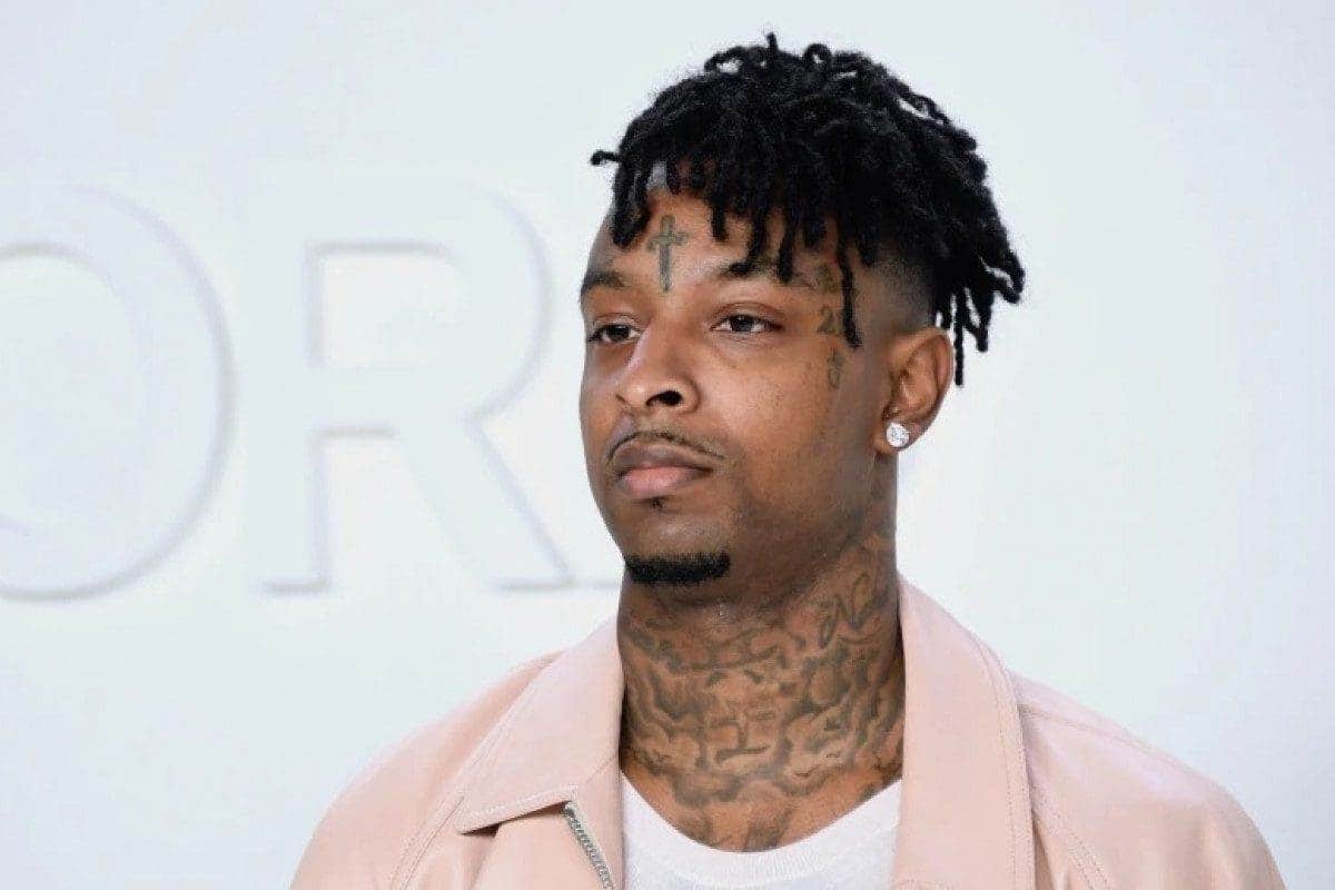 21 Savage hosts karaoke session on Instagram Live