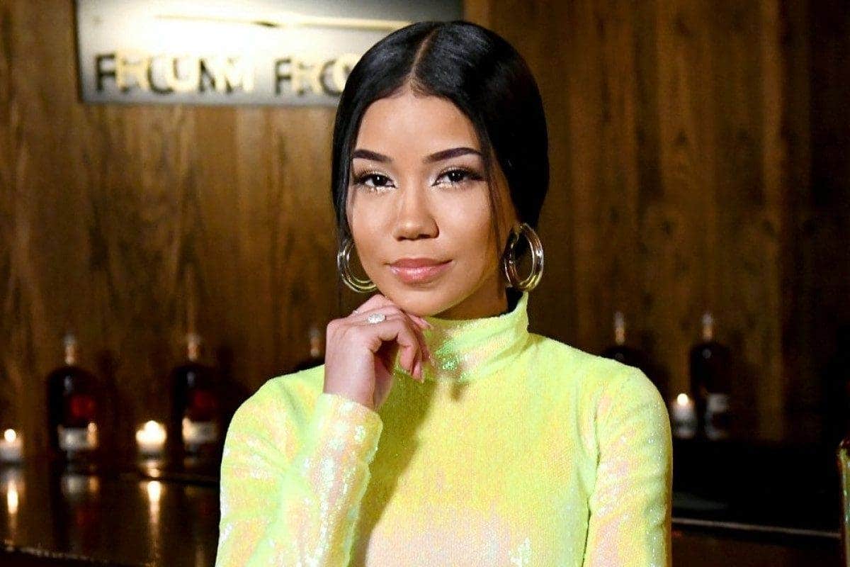 Jhené Aiko “Magic Hour” (Lyric Video)