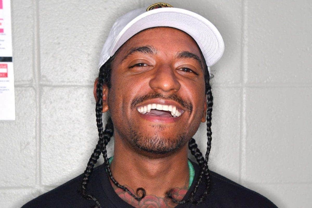 Lloyd reveals new video for Teddy Riley-assisted “Slow Wine Bass Line”