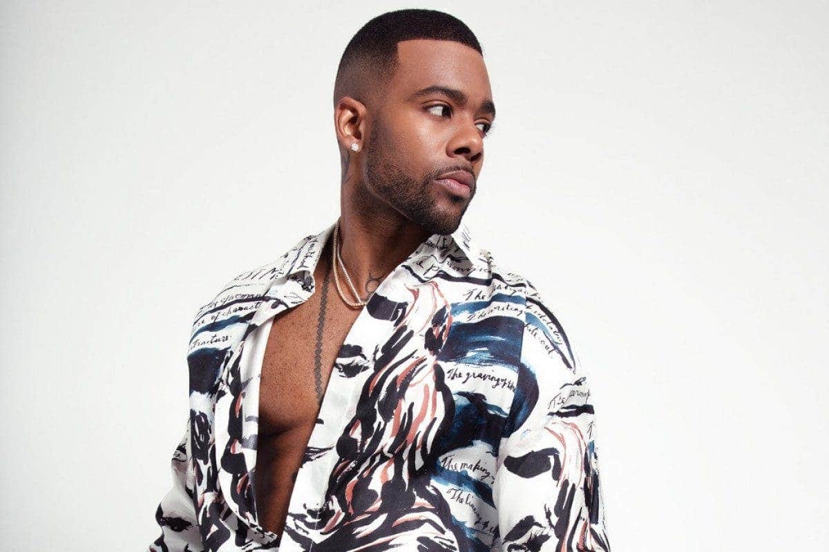 Mario liberates animated video for “Closer”