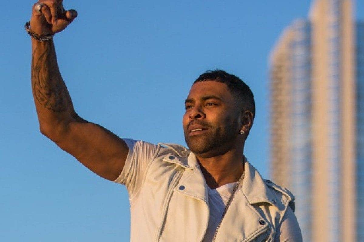 Studio Sessions | Jimmy Douglass talks Ginuwine’s “Pony,” JAY-Z’s ...