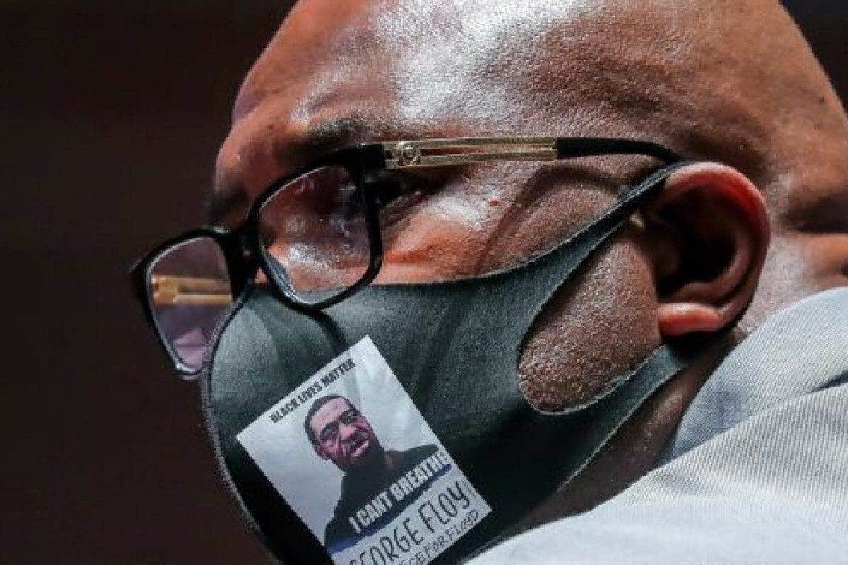 Lawyer for Ahmaud Arbery defendant wants George Floyd masks banned in court