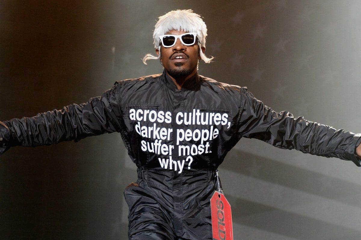 Andre 3000 was spotted randomly playing his flute, again