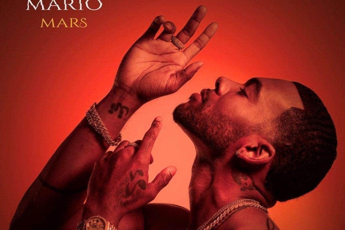 Mario’s love reaches another galaxy in new “Mars” video