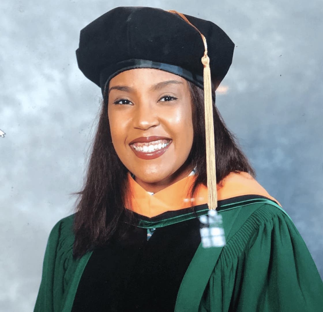 Former janitor goes viral after revealing she’s become a healthcare worker