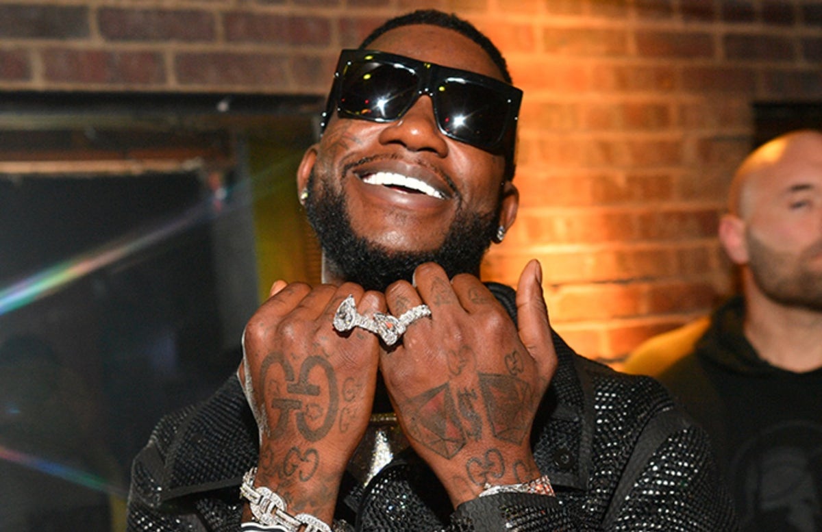Gucci Mane trolls Jeezy with melting snowman video ahead of Verzuz battle