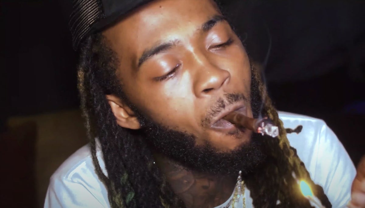 Skooly drops off a new visual for “Over Again”