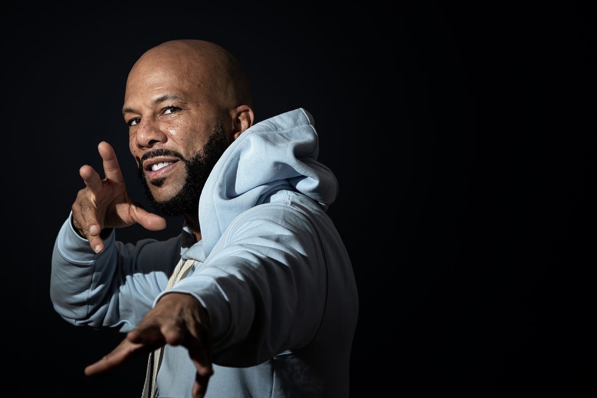 Tour Tales | Common’s keyboardist Johnnie Smurf Smith shares untold ...