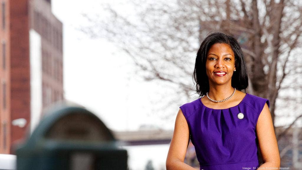 Tishaura Jones becomes St. Louis’ first Black woman mayor