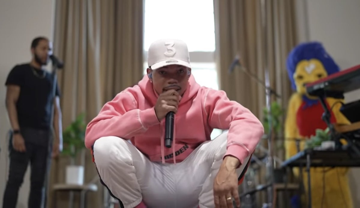Chance the Rapper shares new acoustic version of “Work Out”