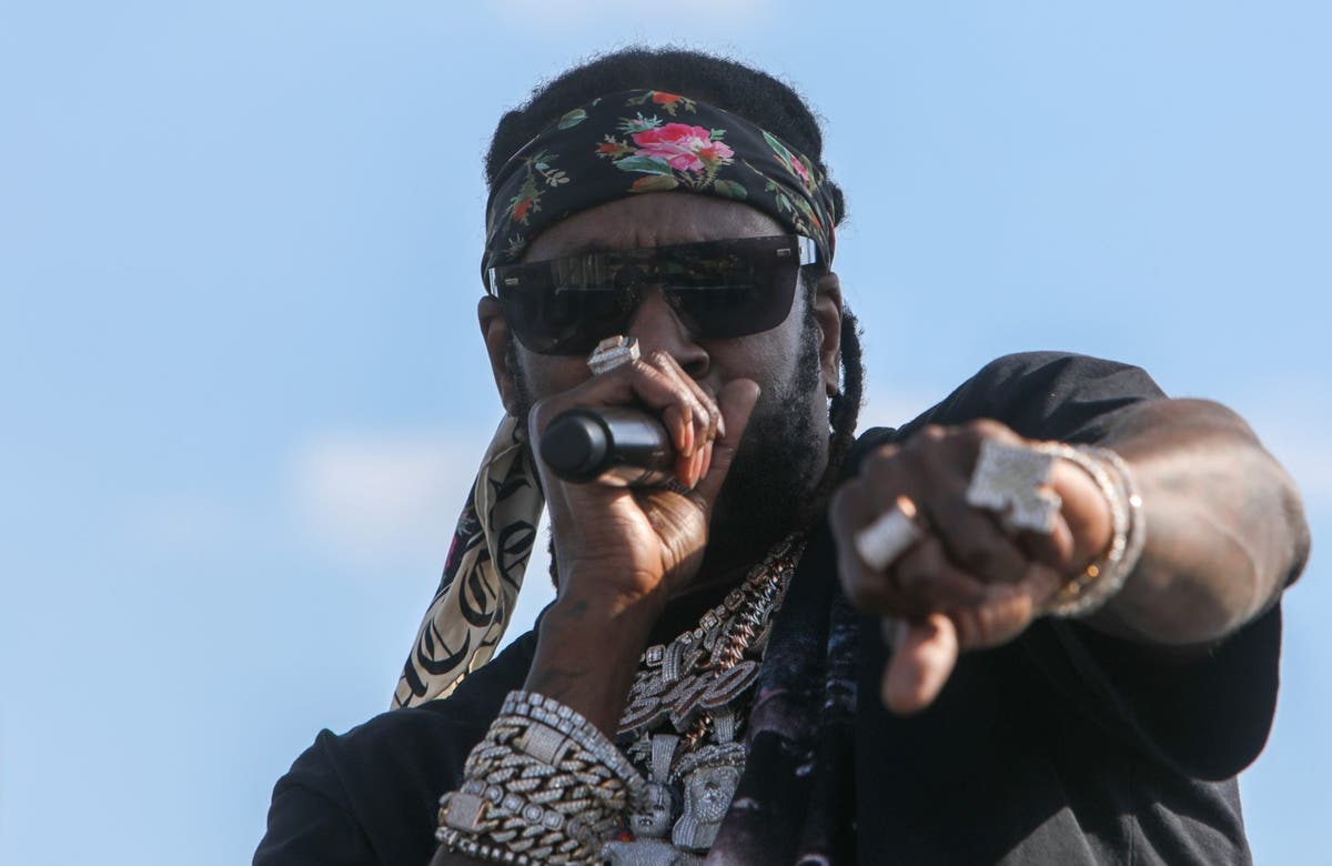 2 Chainz trends after Twitter remembers his hilarious bars