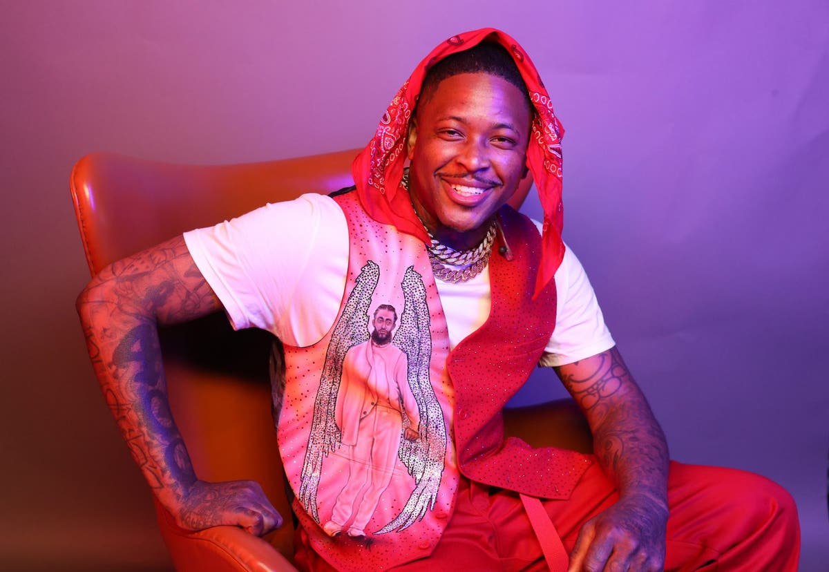 YG’s daughter drew on his Lamborghini, and his reaction was hilarious