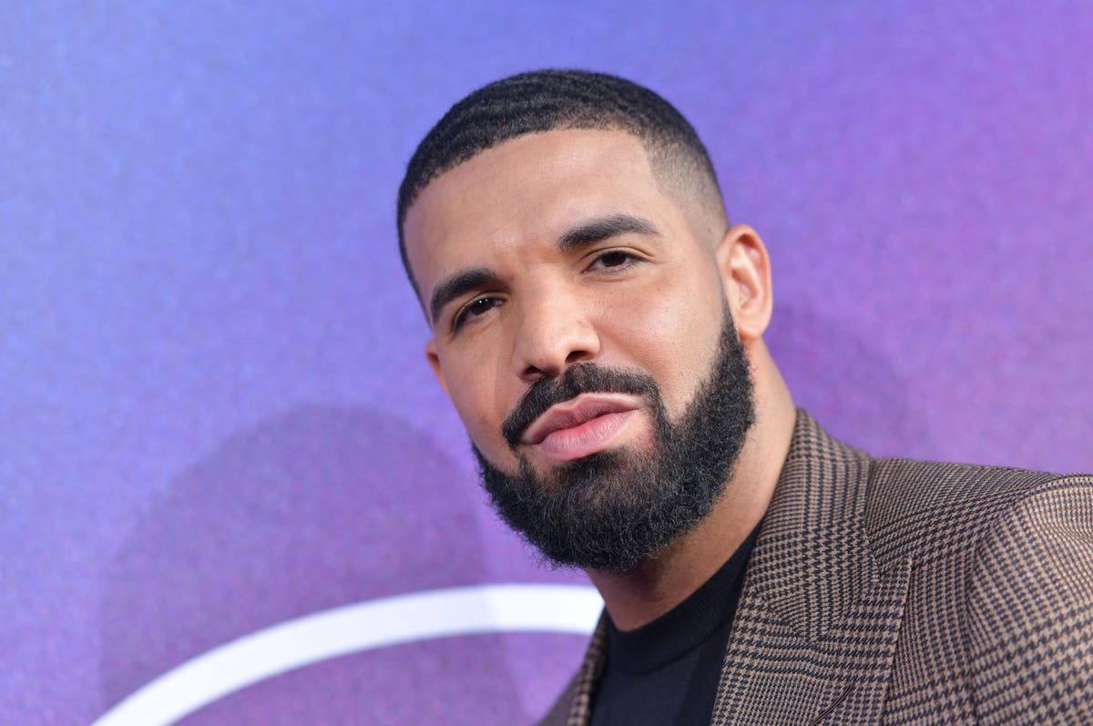 Drake threatened to quit “Degrassi” over his character’s wheelchair