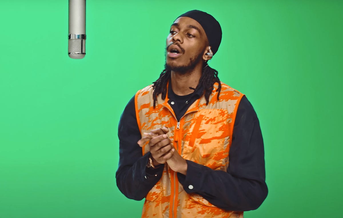 Knucks Alpha House Bando performance