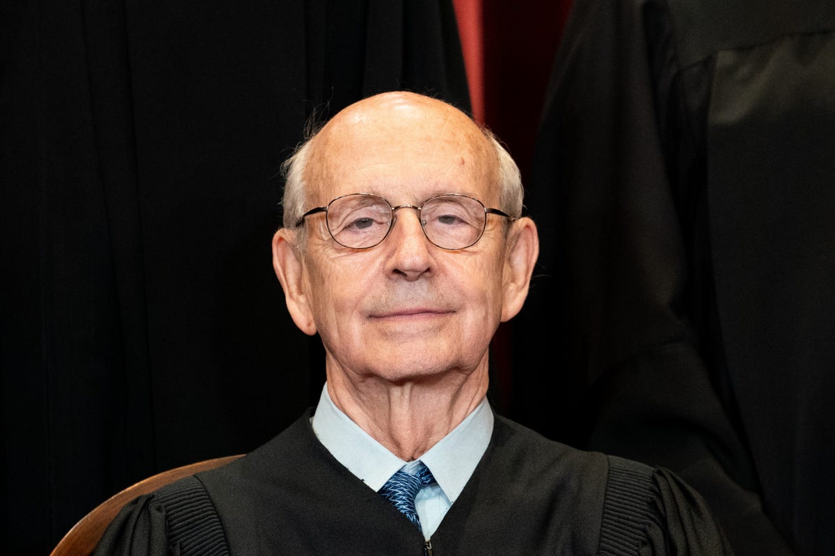 Supreme Court Justice Stephen Breyer to retire