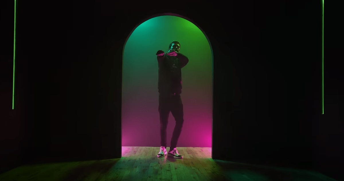 Jay Critch "Click It" video