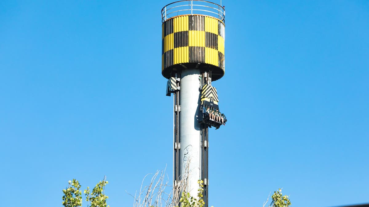 Family sues over death of 14-year-old who fell off Florida theme park ride