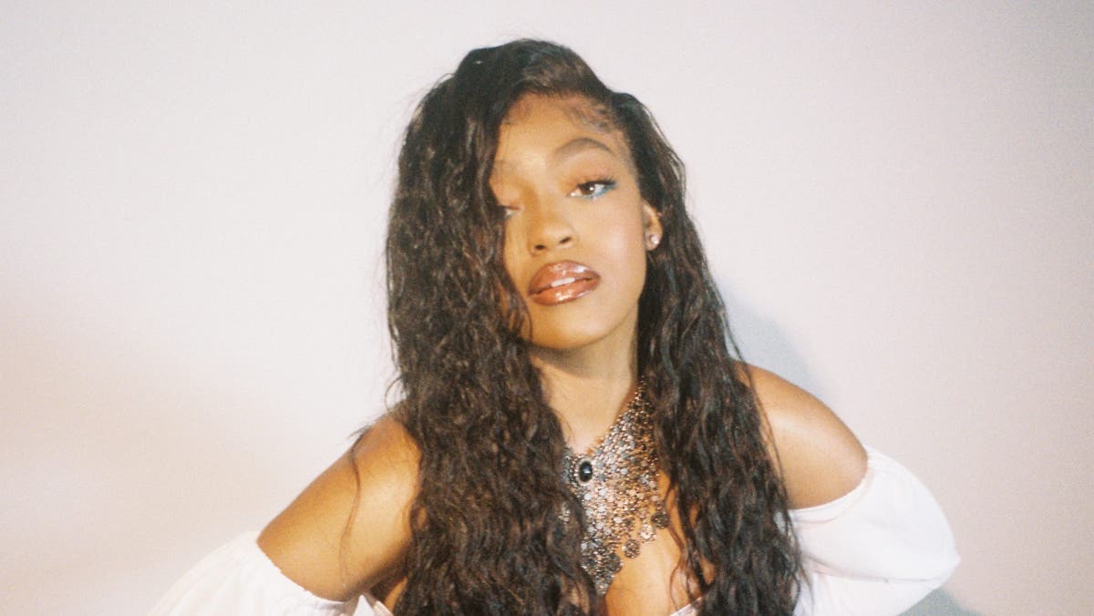 How Azriel Clary's love for music helped her overcome depression