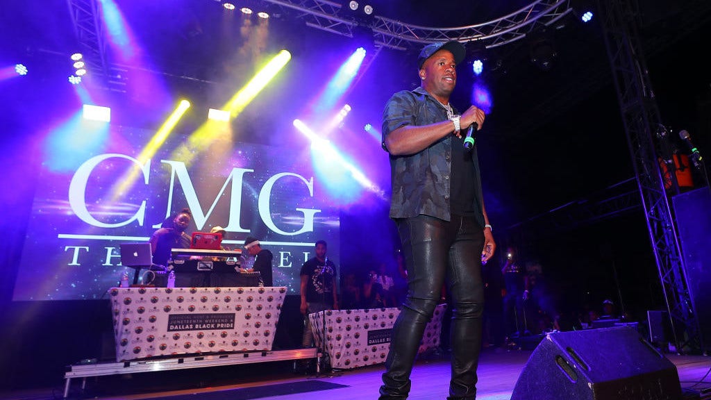 GloRilla is officially signed to Yo Gotti's CMG Records