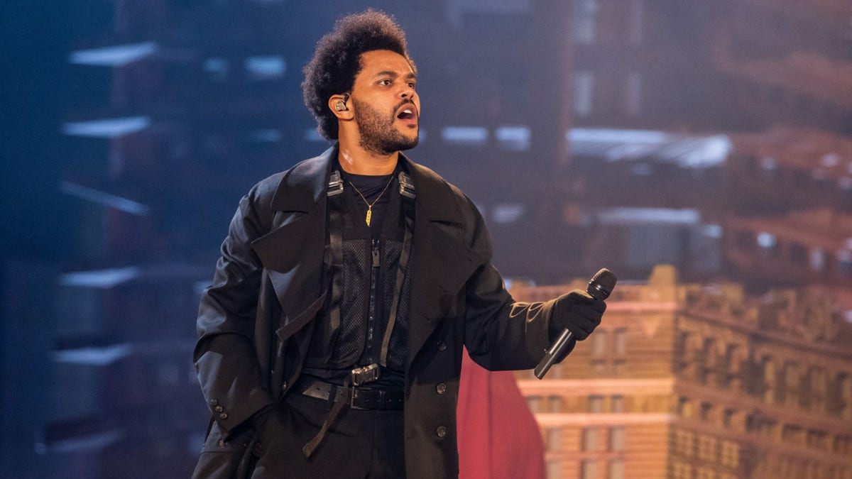 The Weeknd teases his upcoming HBO show "The Idol" at Vegas show
