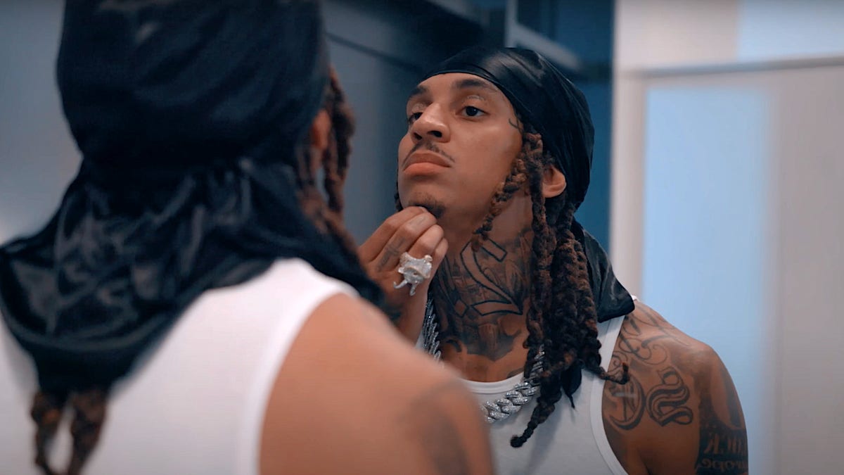 Young Adz drops off new visual for "Man In The Mirror"