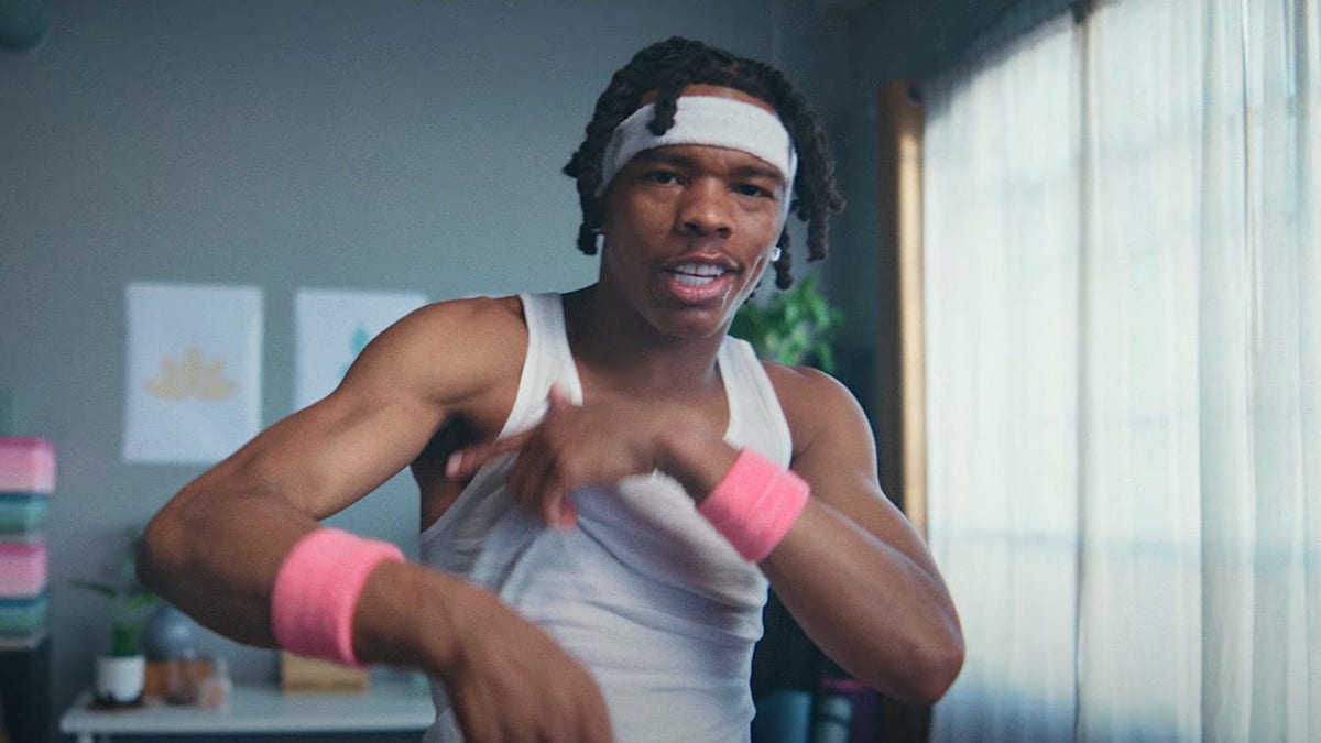 Lil Baby drops off new single and visual for "Detox"