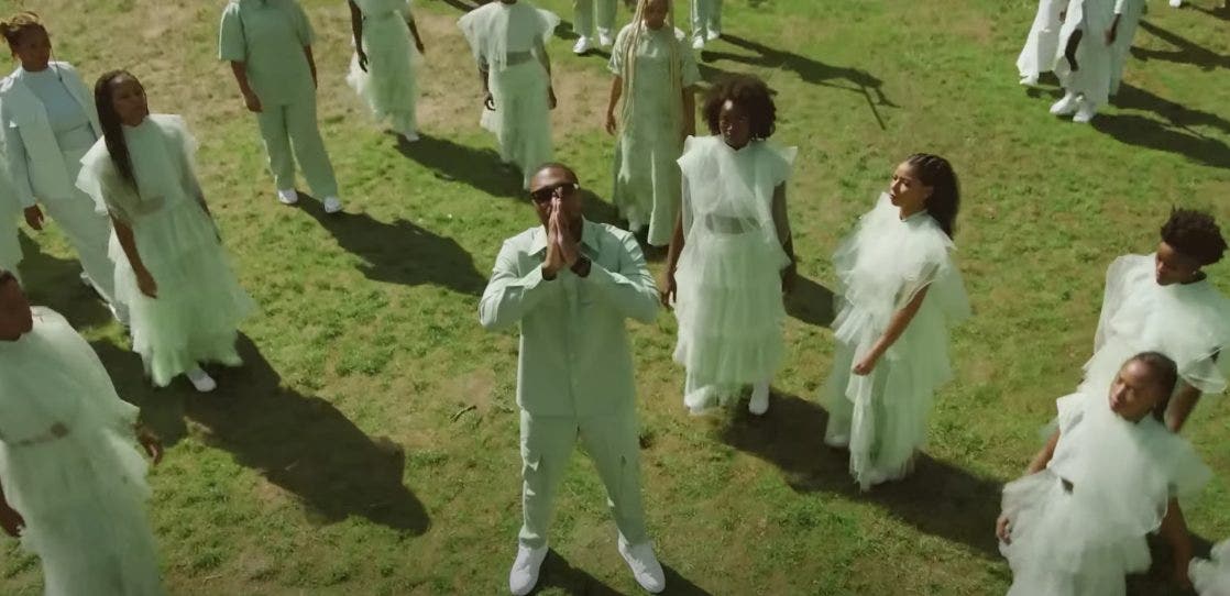 Tobe Nwigwe taps Dame D.O.L.L.A. and Fat for "Mini Me" video