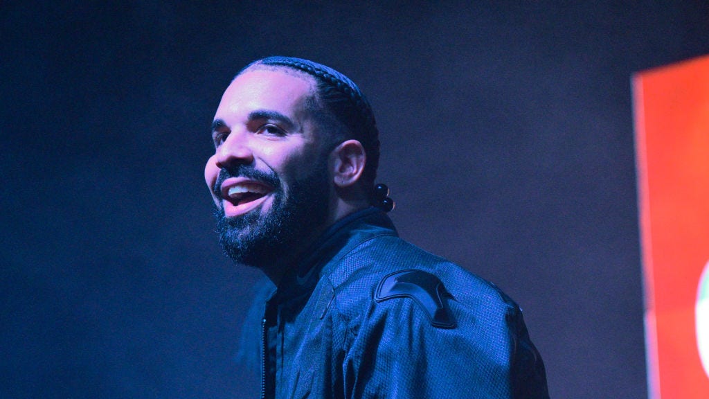 Dave's Hot Chicken celebrates Drake's birthday with free food