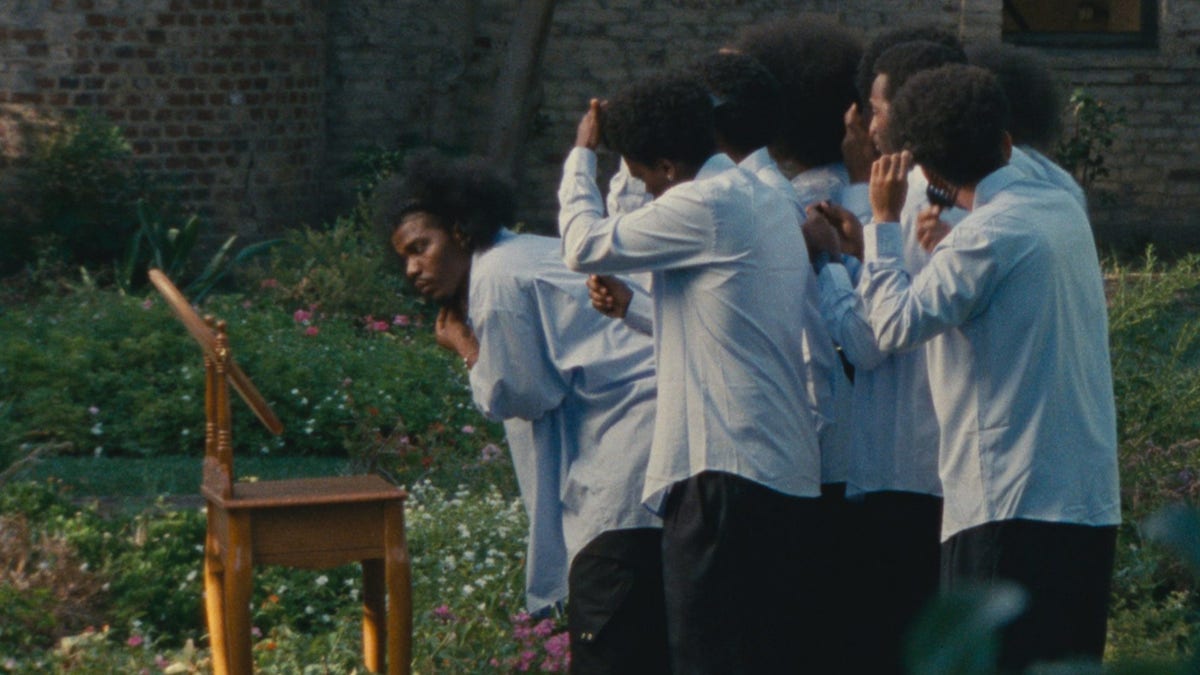 Smino has 'Luv 4 Rent' on new album