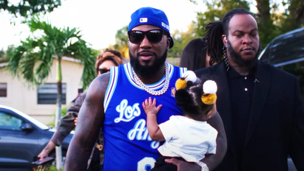 Jeezy enjoys family time in latest visual for "MJ Jeezy"