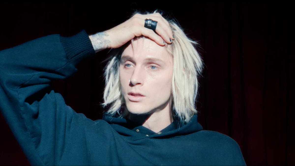 Machine Gun Kelly unveils new visual for "Taurus"