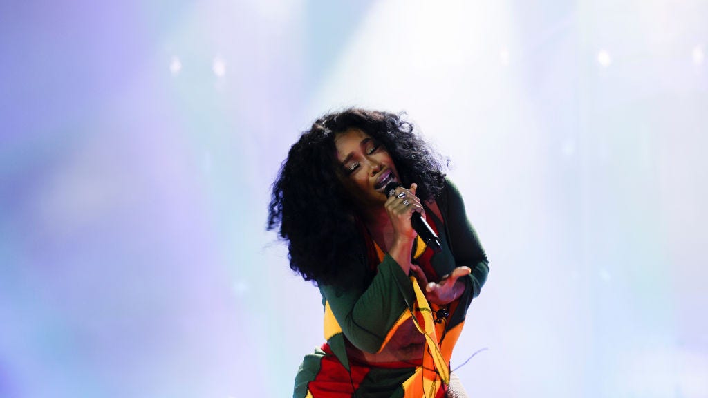 SZA teases forthcoming "Nobody Gets Me" track