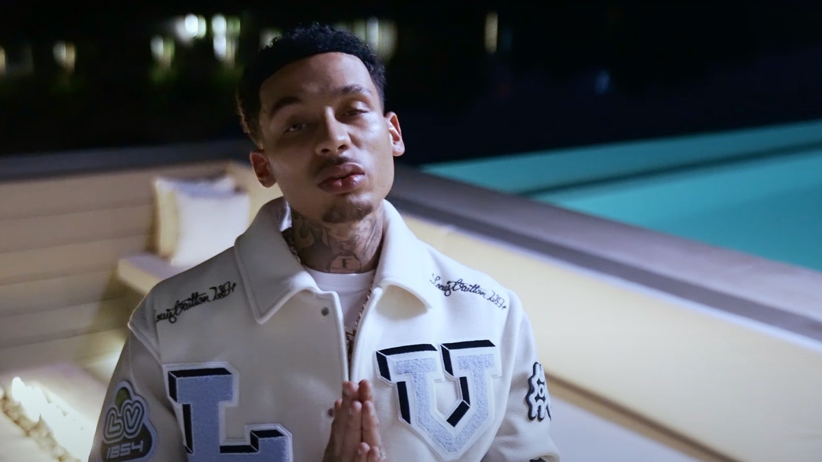 Fredo breaks out his "Dave Flow" in new visual