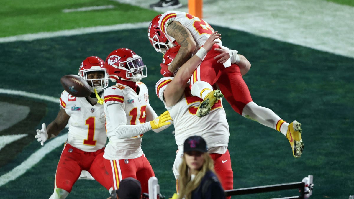 Twitter reacts as the Kansas City Chiefs win Super Bowl LVII