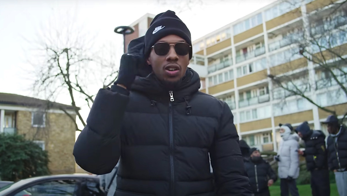 MoStack is all about "The Weekend" in latest visual