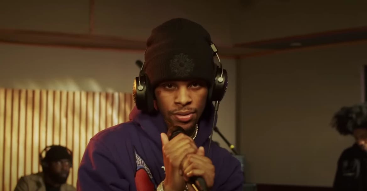 Toosii shares new acoustic rendition of “Favorite Song”