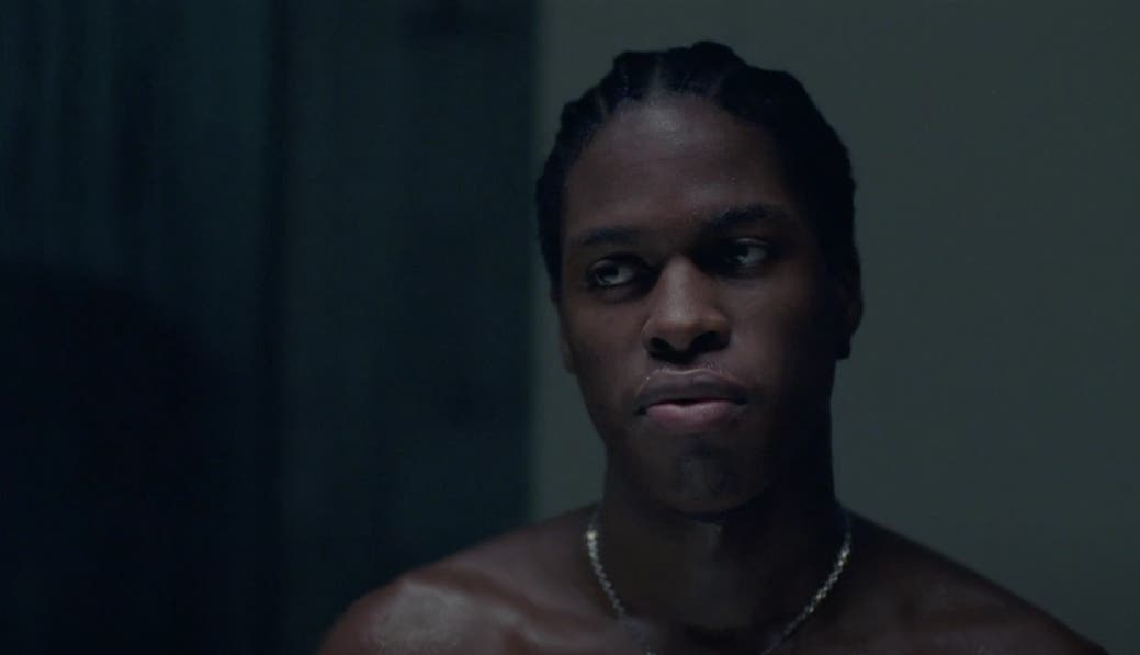 Daniel Caesar shares emotional "Valentina" music video