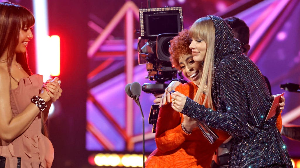 Taylor Swift calls Ice Spice “THE ONE to watch” ahead of collab