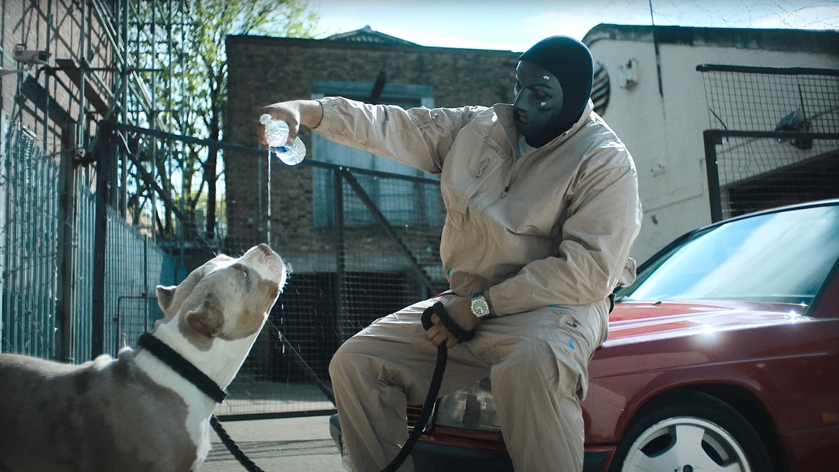 M Huncho is back with new visual for "Crazy Titch"