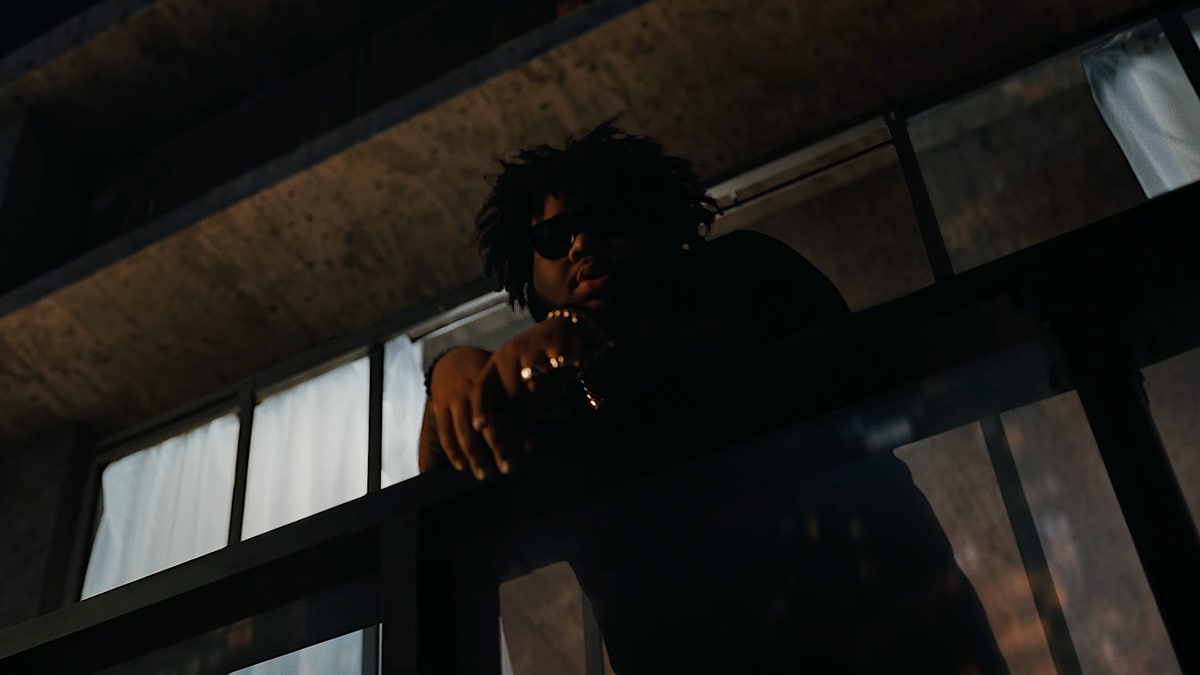 Rod Wave drops off new video for "Come See Me"
