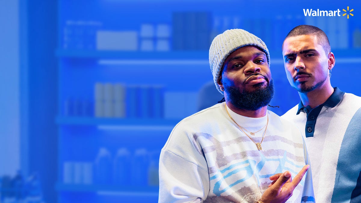 Emmanuel Hudson competes against Quincy Brown on "Receipts"