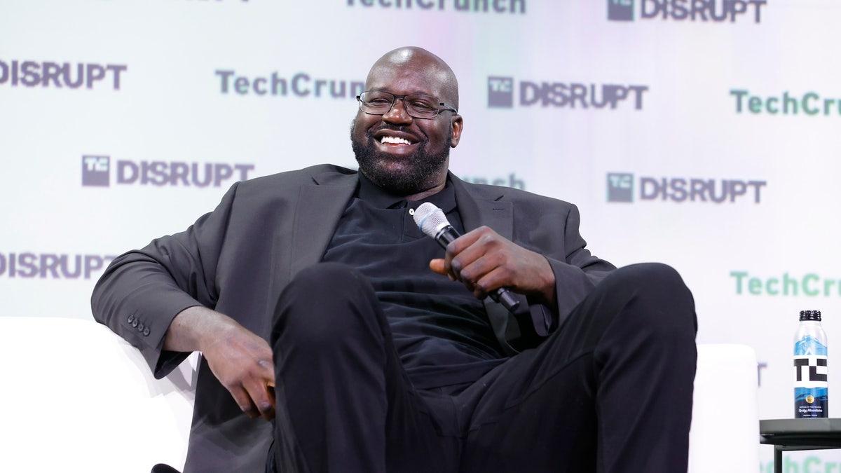 Shaquille O'Neal says he's the best athlete-rapper in the game